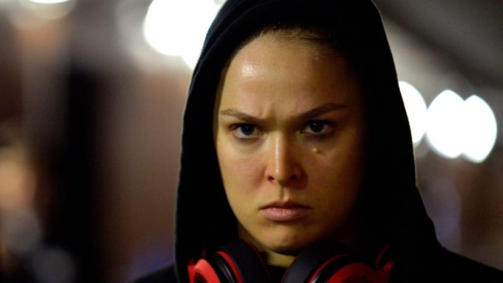 Ronda Rousey shares gruesome image of partly-severed finger after ...