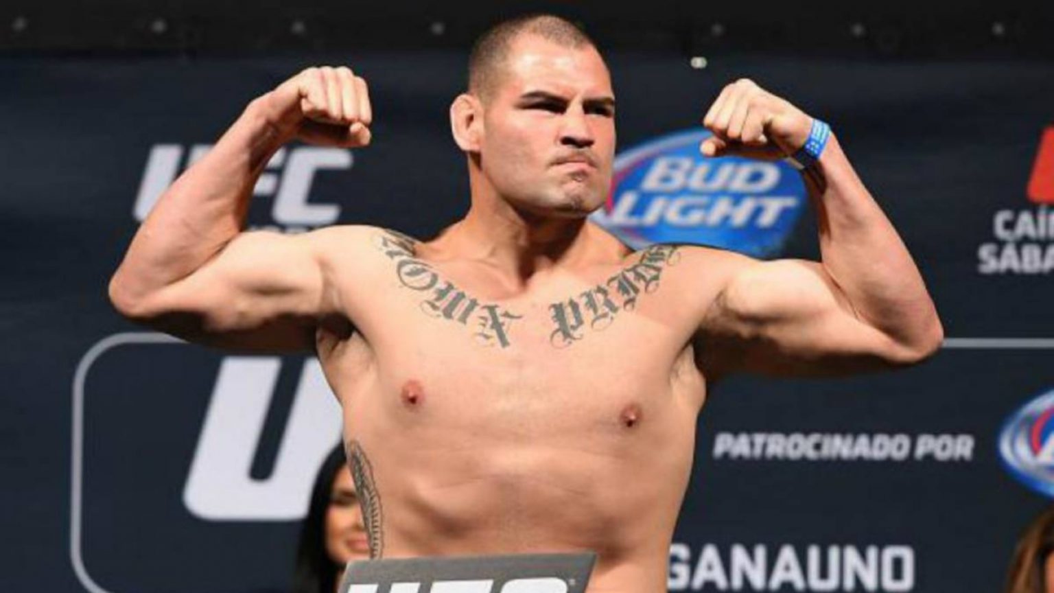 Cain Velasquez outlines hypothetical strategies for Jon Jones, Tom ...